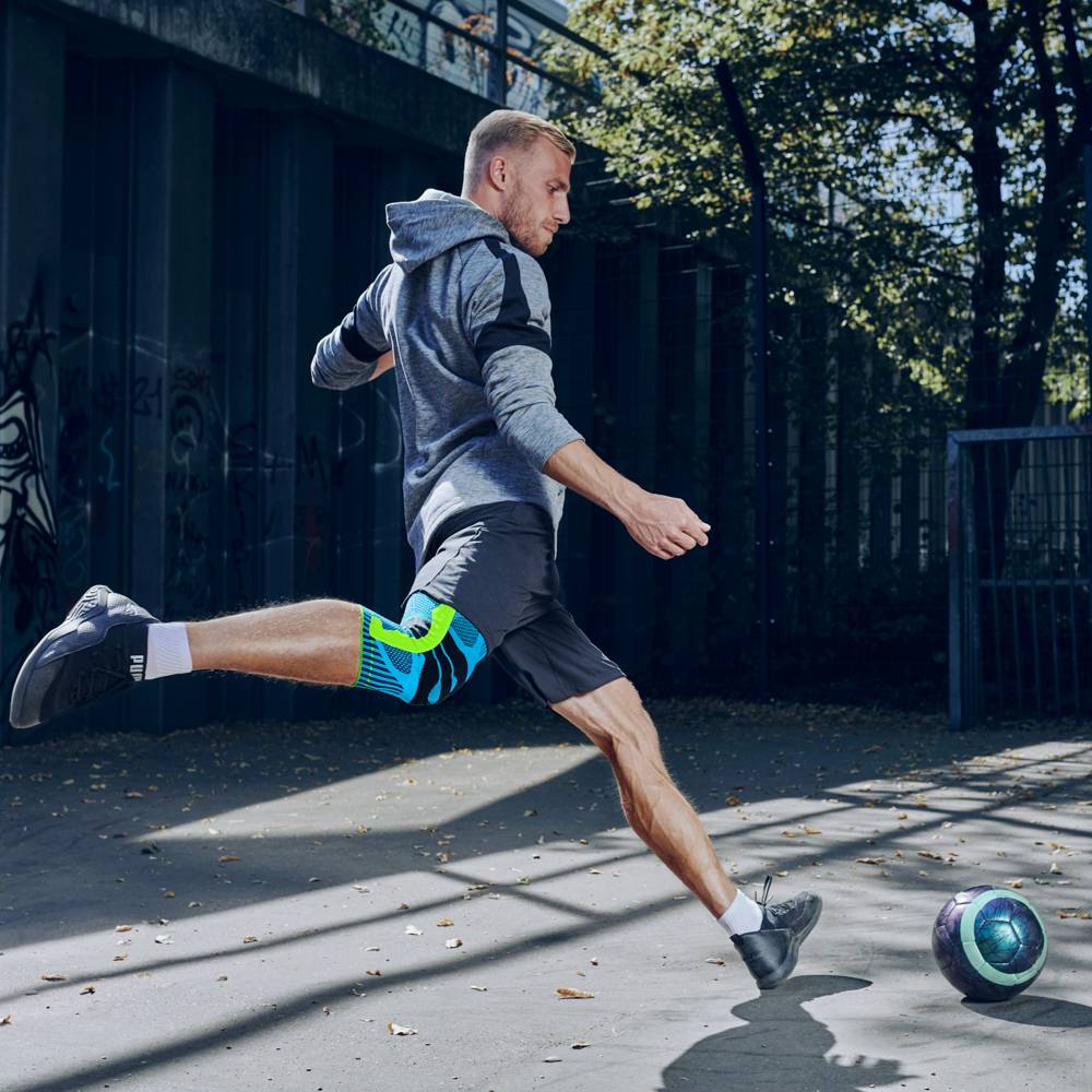 Best Knee Support for Sports | Bauerfeind Premium Knee Brace